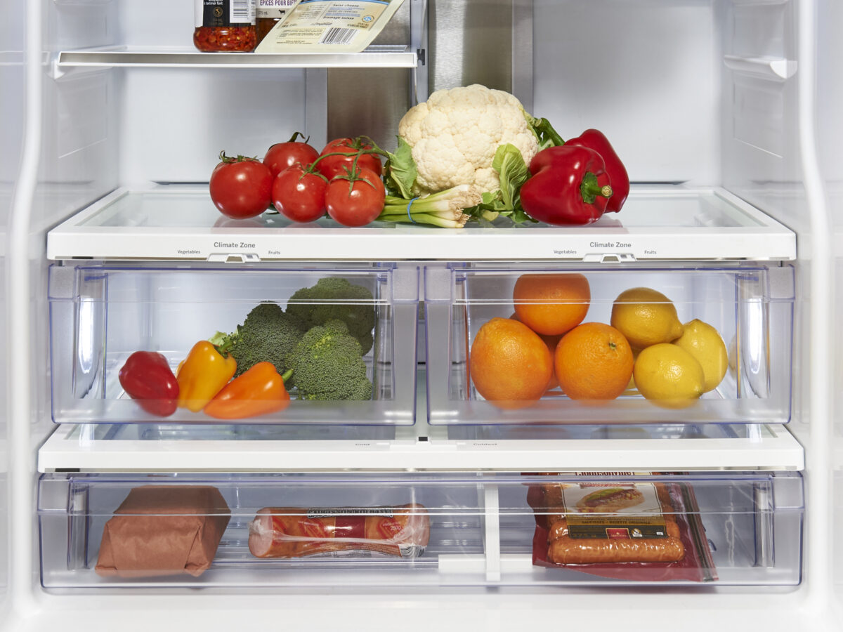 Stainless Fridge with Icemaker | Nothin' Fancy Furniture Warehouse